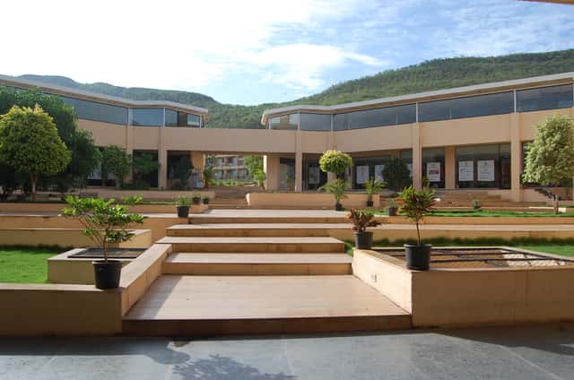 Isbm Pune Campus Infrastructure Hostels Address Facilities Contacts